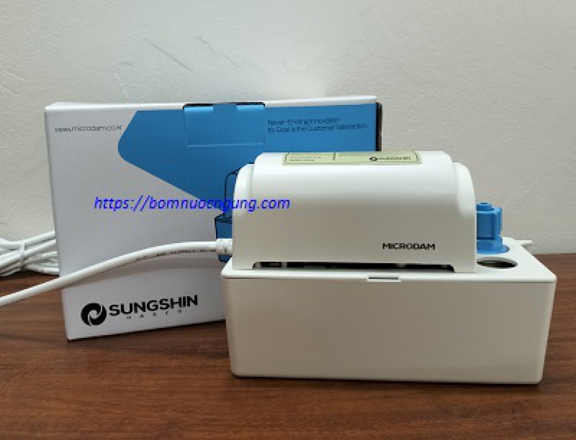 Bơm nước ngưng âm trần MD400W